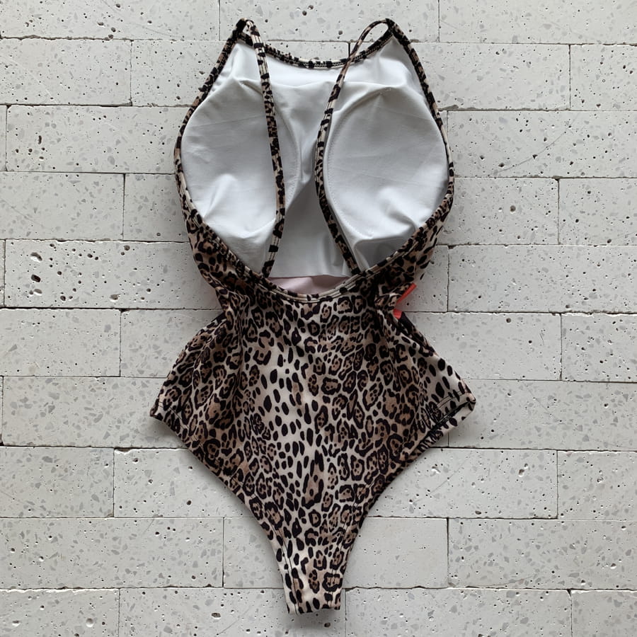 Body Maiô Com Bojo Costas Abertas Animal Print Marrom Dondoca Moda Feminina