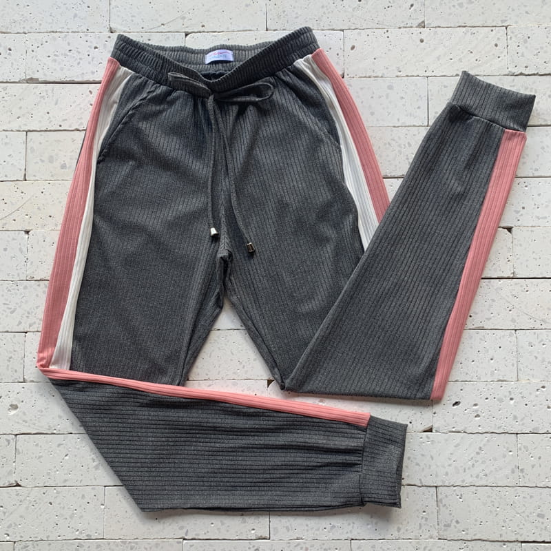 Conjunto Canelado Faixas Mescla Com Rosê Dondoca Moda Feminina